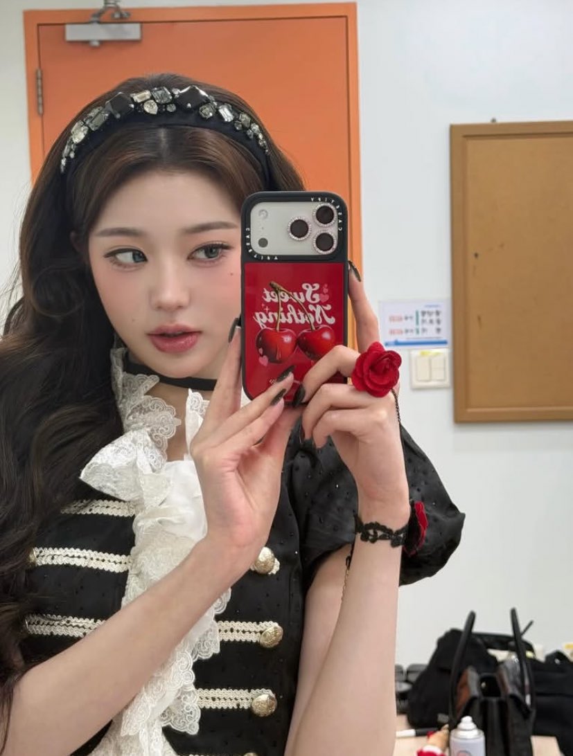 IVE Wonyoung’s Instagram Post Connected to NewJeans (NJZ) Danielle’s ...