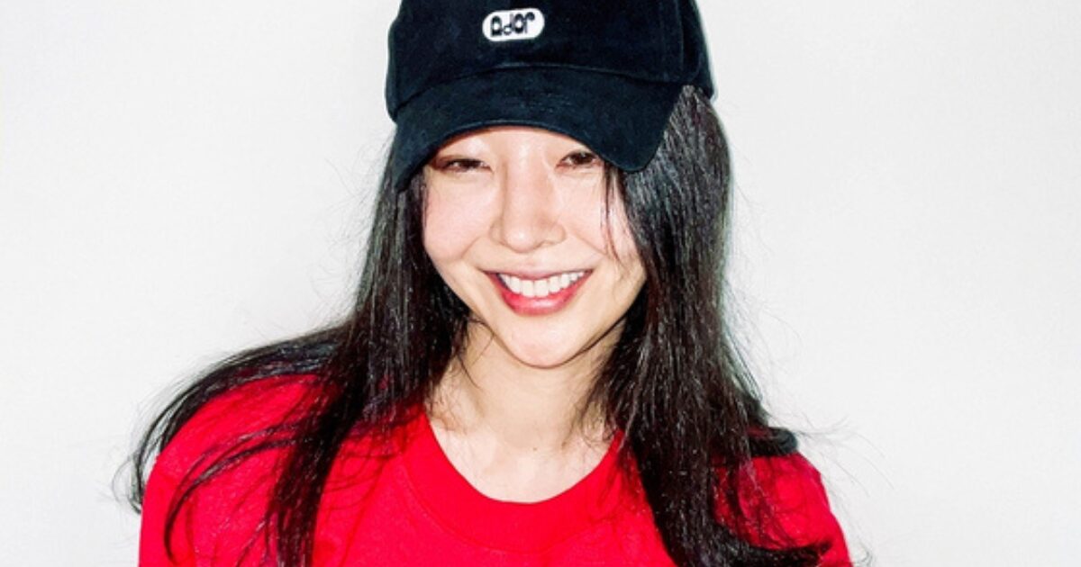 Former ADOR Min Hee Jin Launches New Entertainment Company - Shining Awards